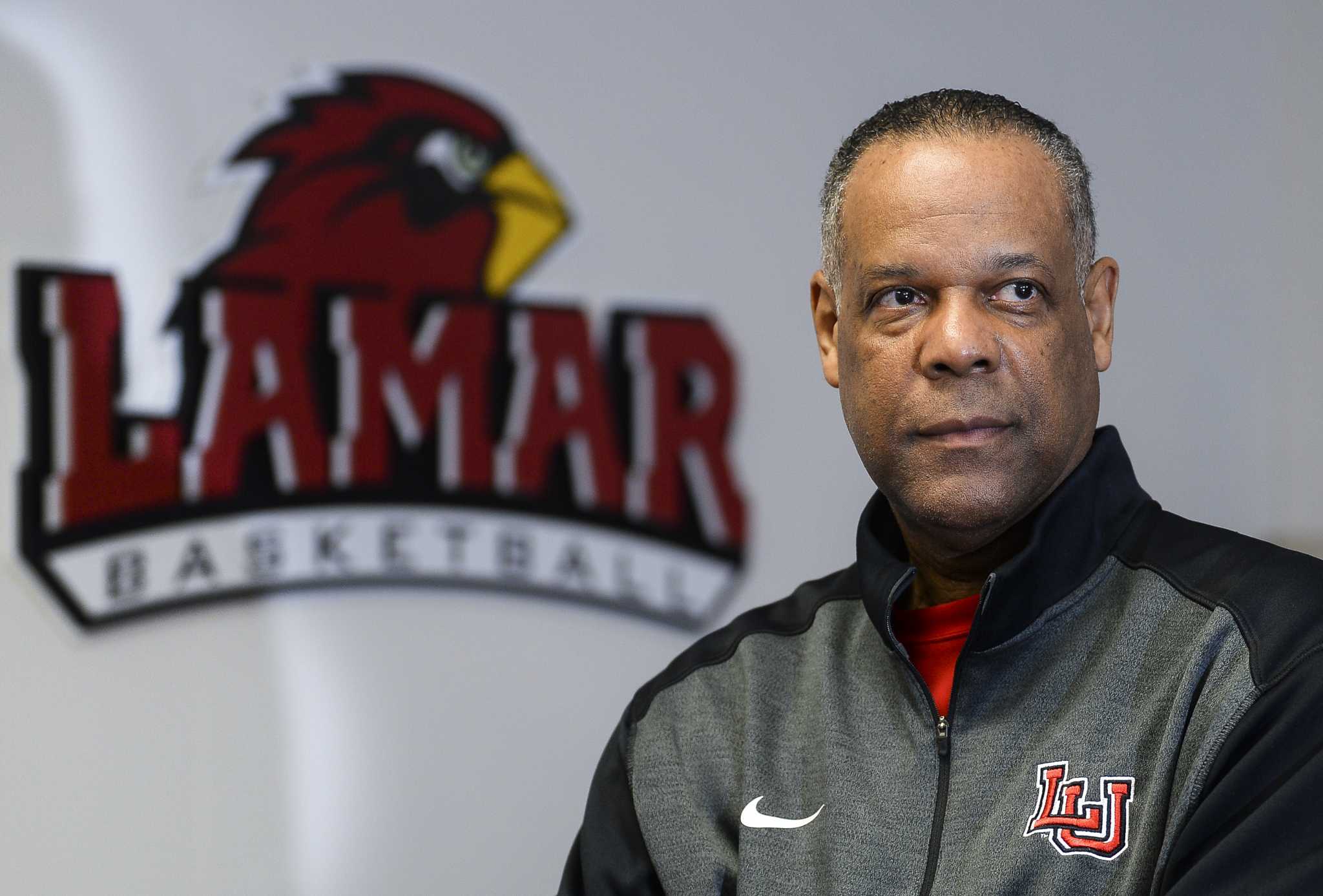 Tic Price, former Lamar basketball coach, joins Southland Conference