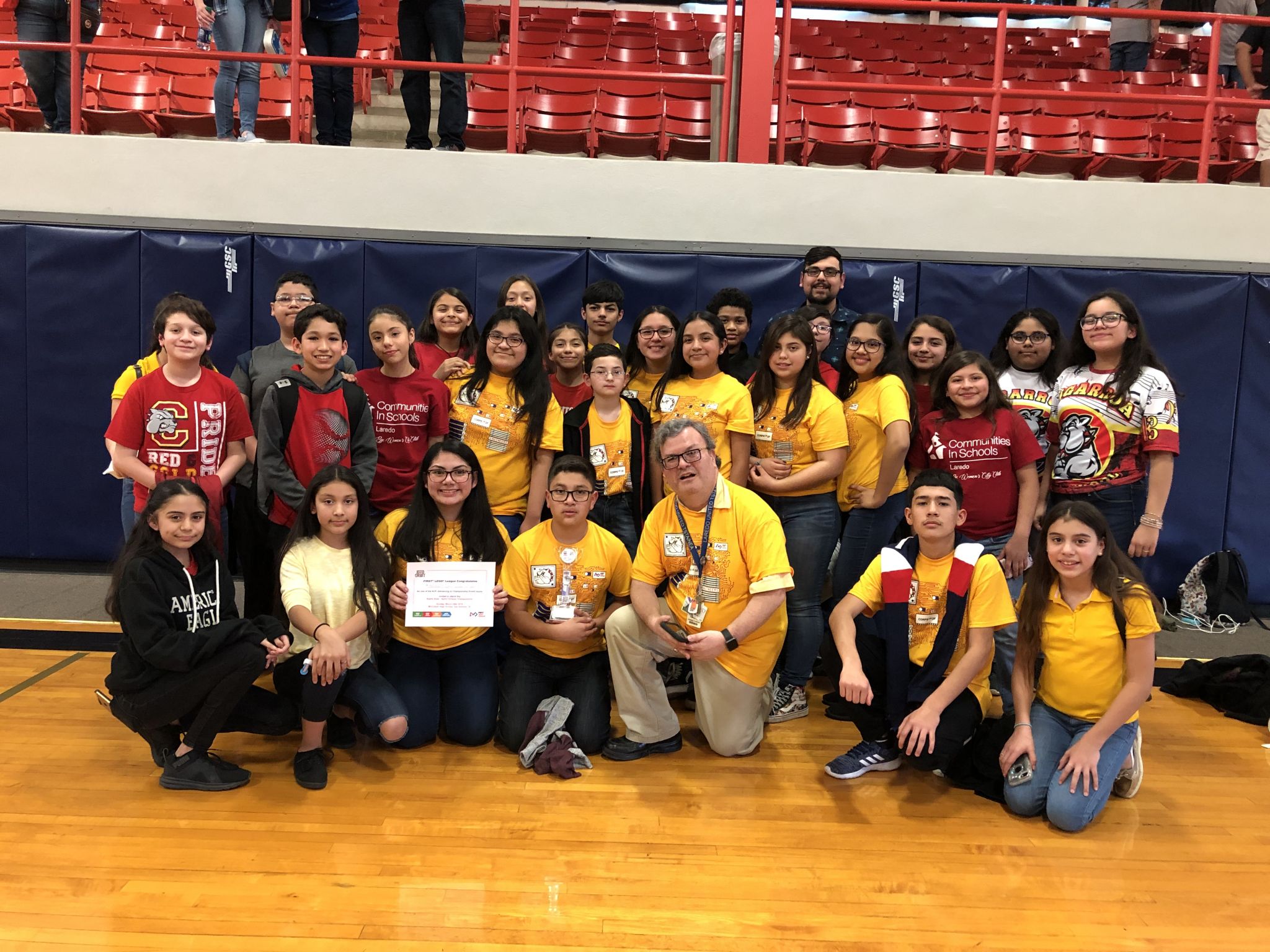 Cigarroa Middle earns victory at robotics competition