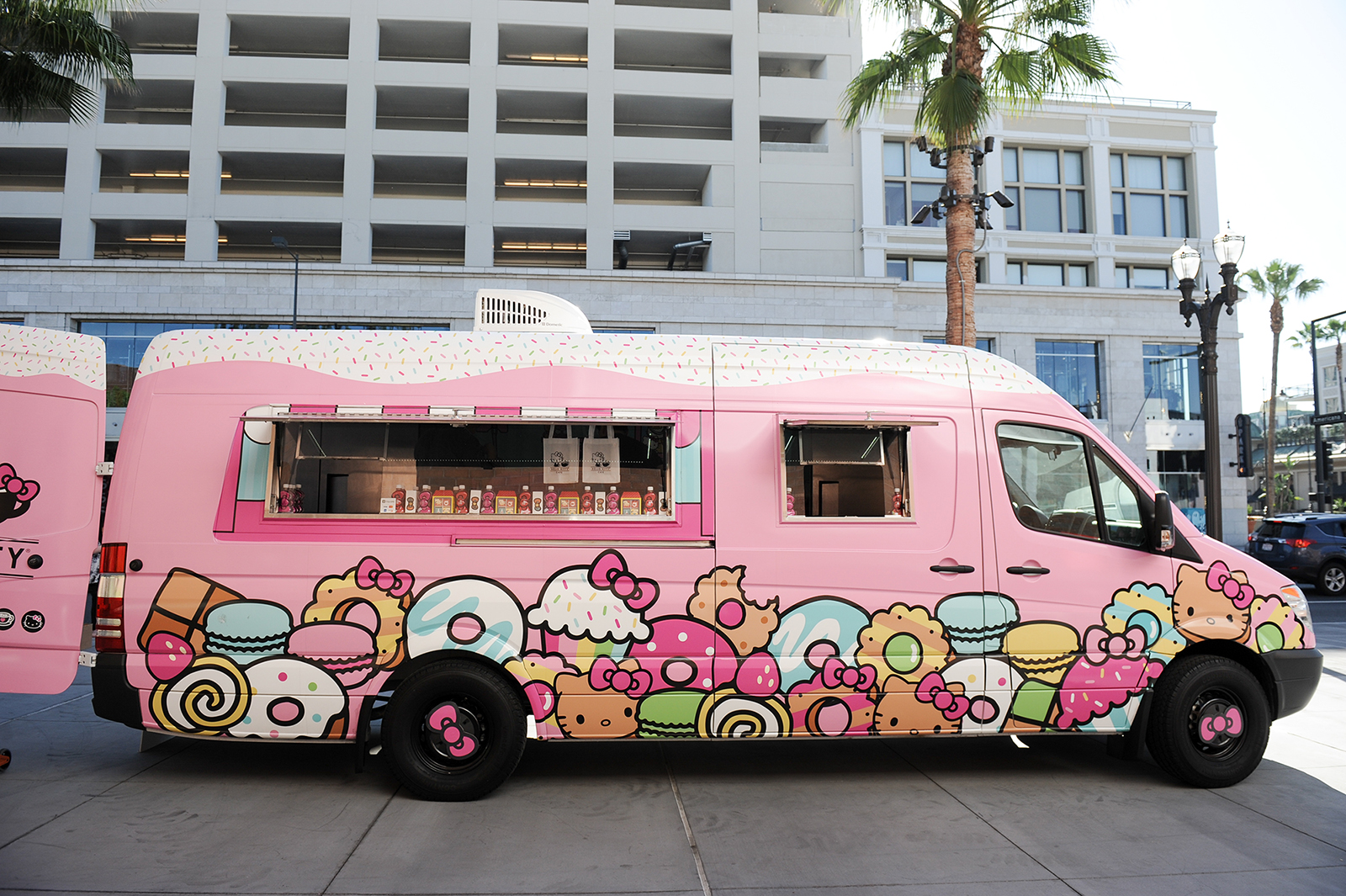 Hello Kitty Cafe Truck to roll through Laredo for its first time ever