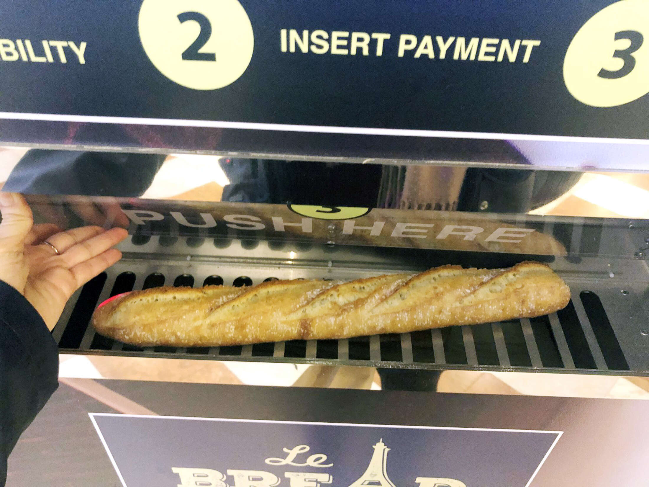 There's a vending machine for baguettes in San Francisco. It beat a ...