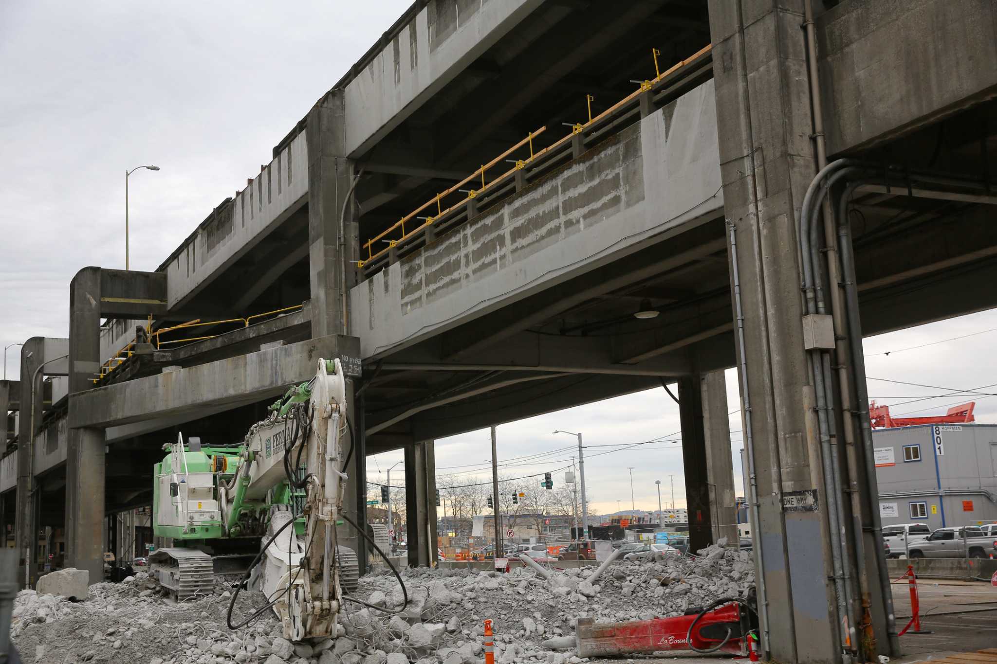 Time-lapse video shows first weeks of Alaskan Way Viaduct demolition