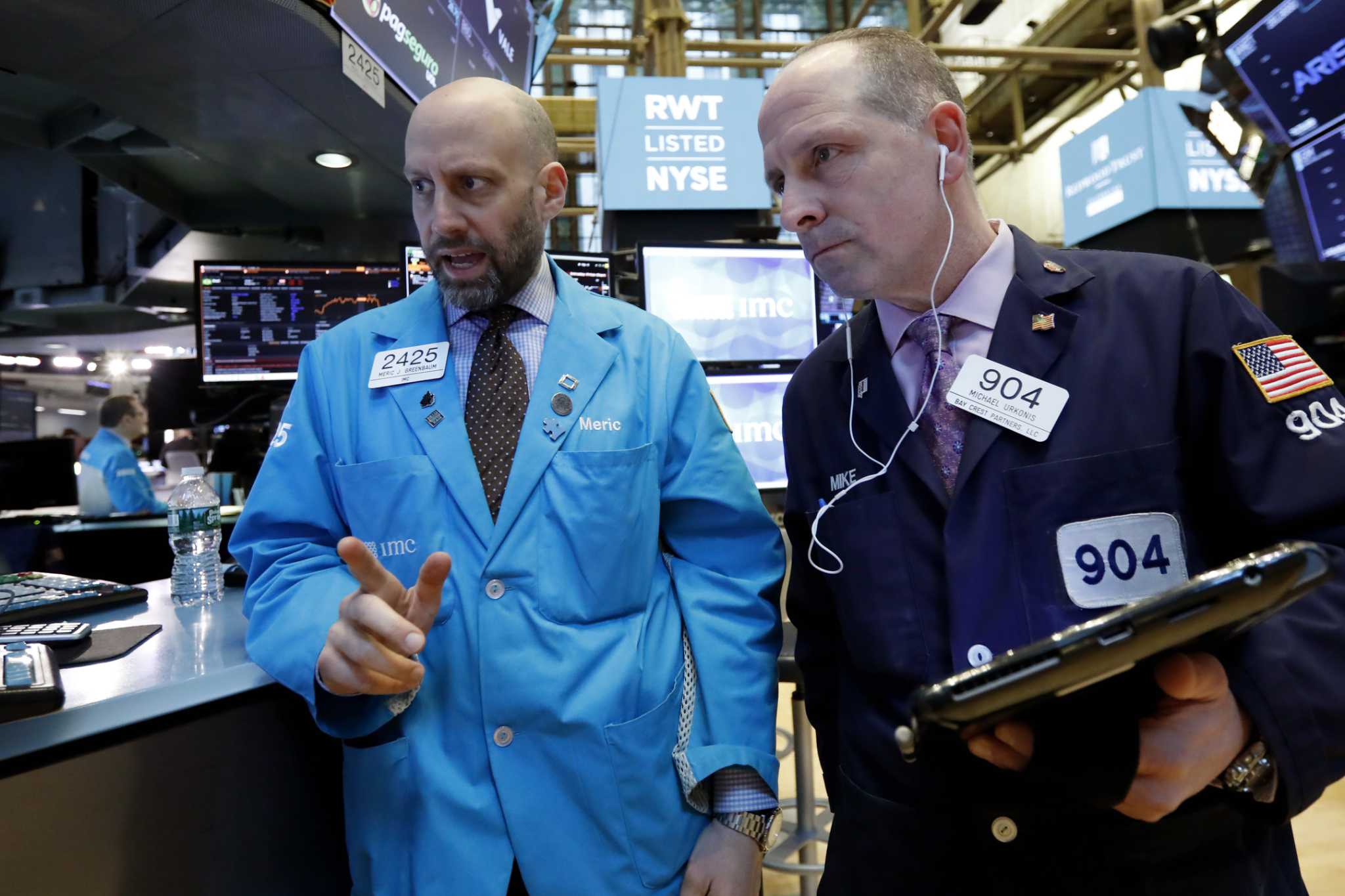 Tech leads way on mixed day