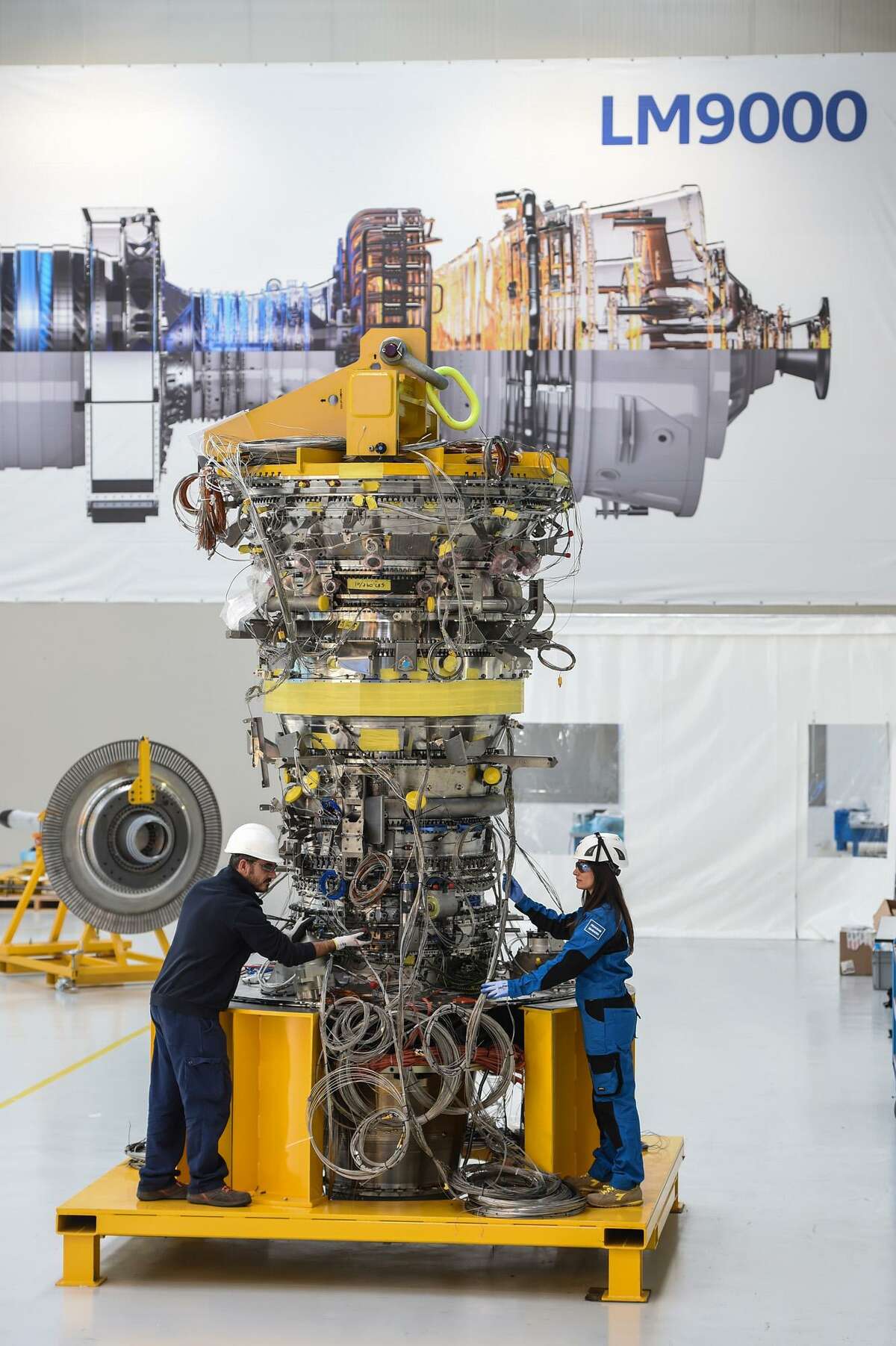 Baker Hughes aims to make zero-carbon goal profitable