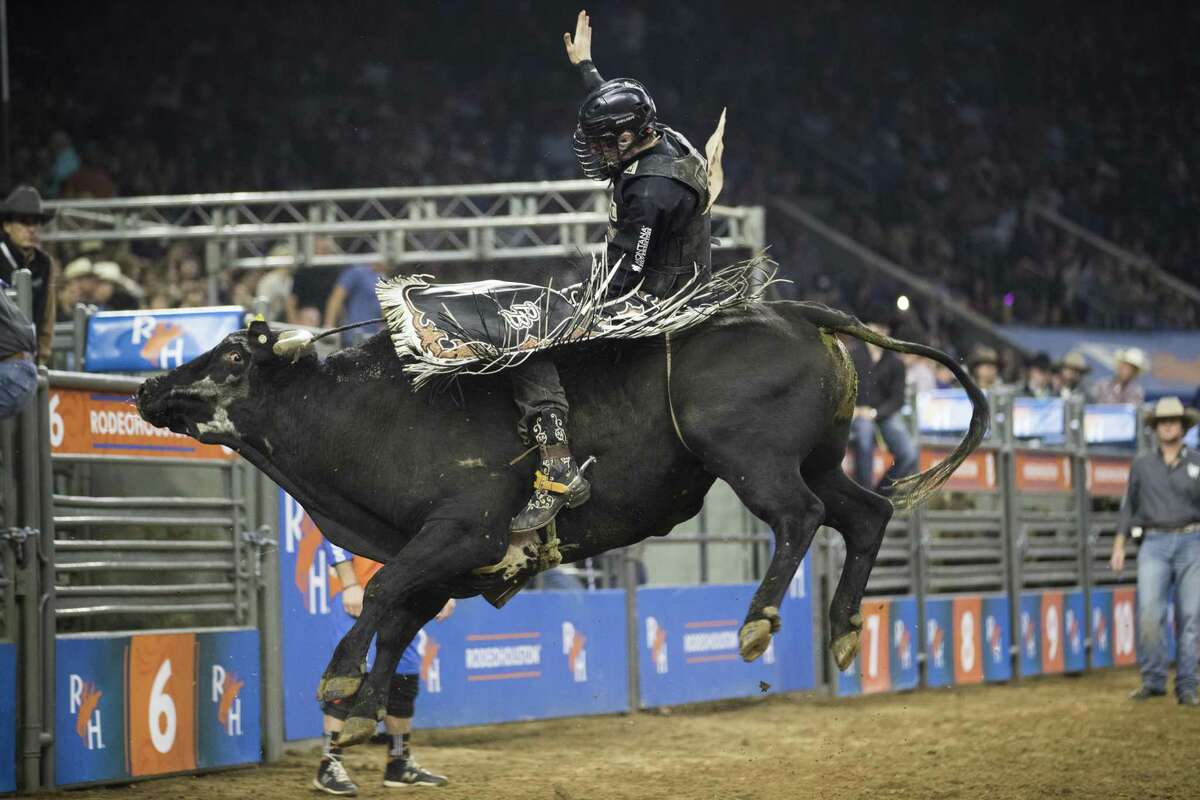 Bull rider Parker Breding chasing a repeat title at RodeoHouston