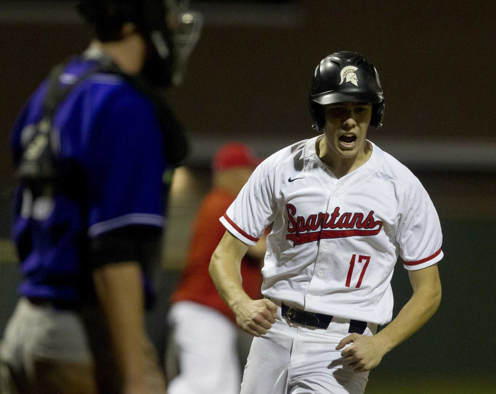 BASEBALL: Porter battles back to beat Willis in district opener