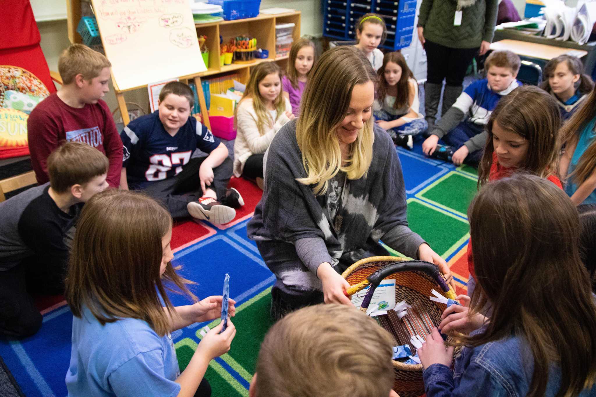 Reusable straws presented to WPS students