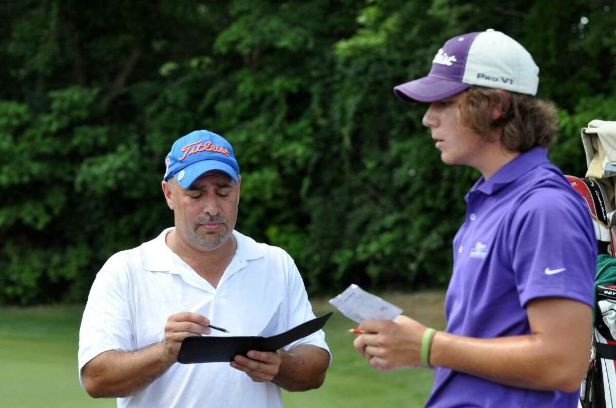Tedesco atop Stamford Amateur Golf after first round