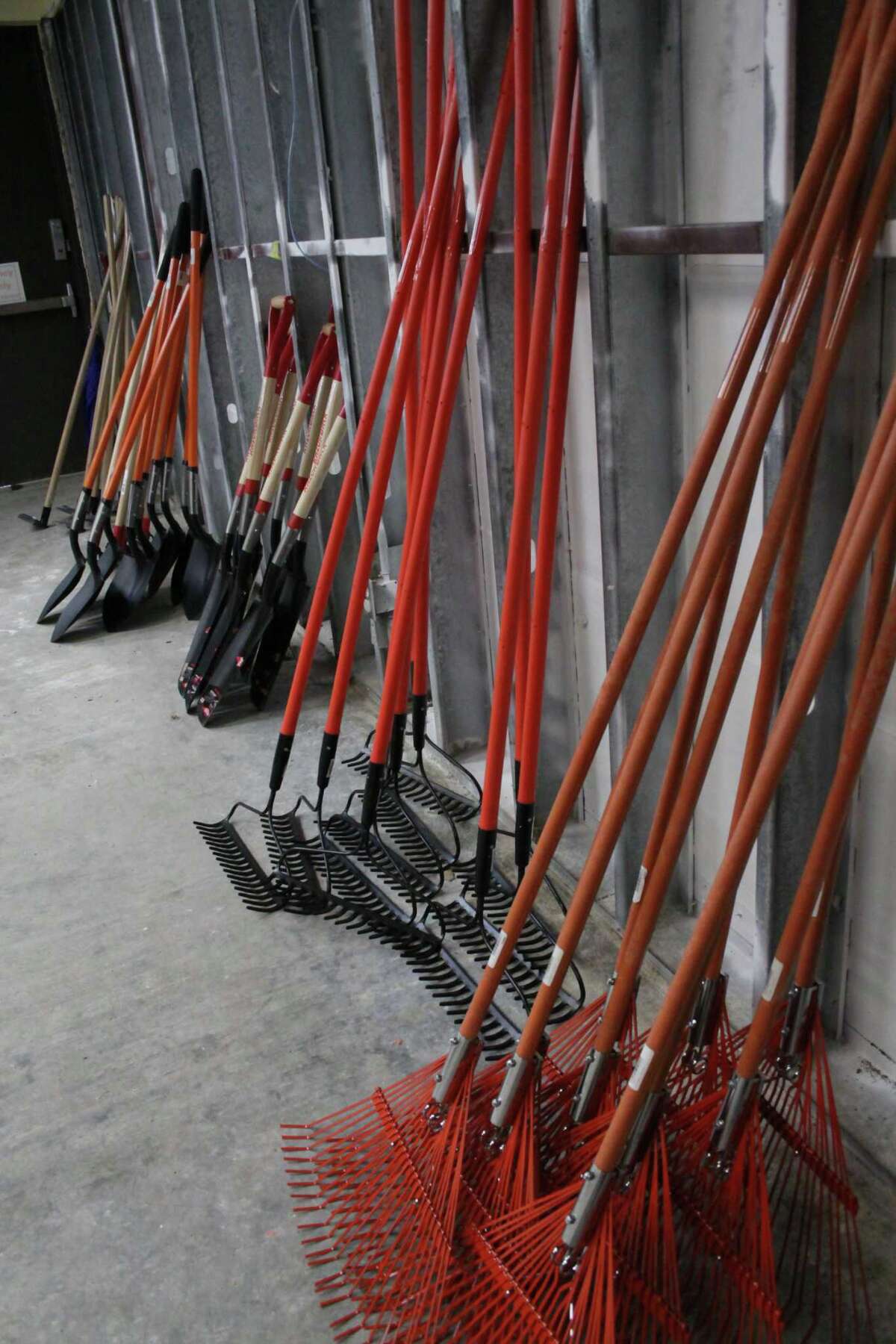 Baldwin Boettcher Library lets patrons check out gardening tools