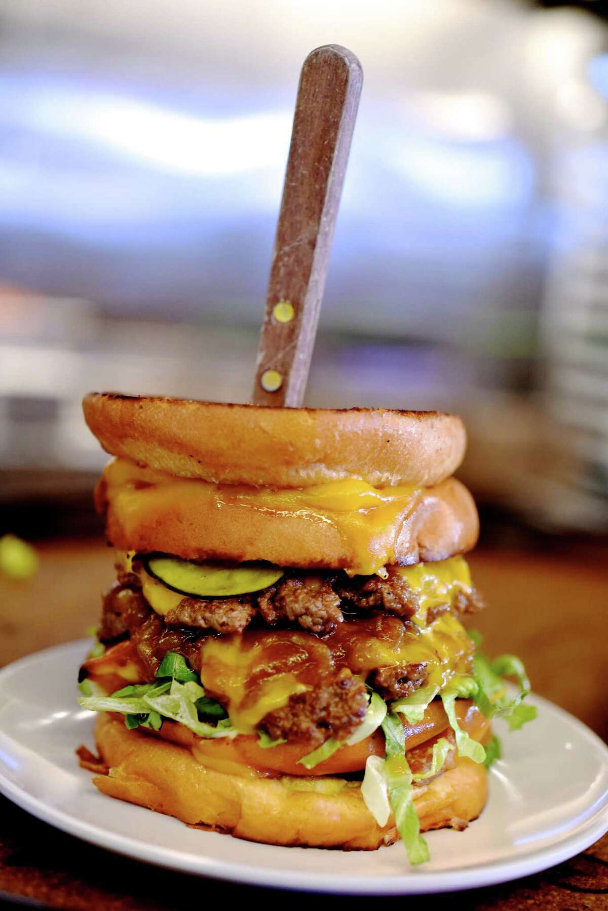 New Bernie’s Burger Bus opens in Missouri City today