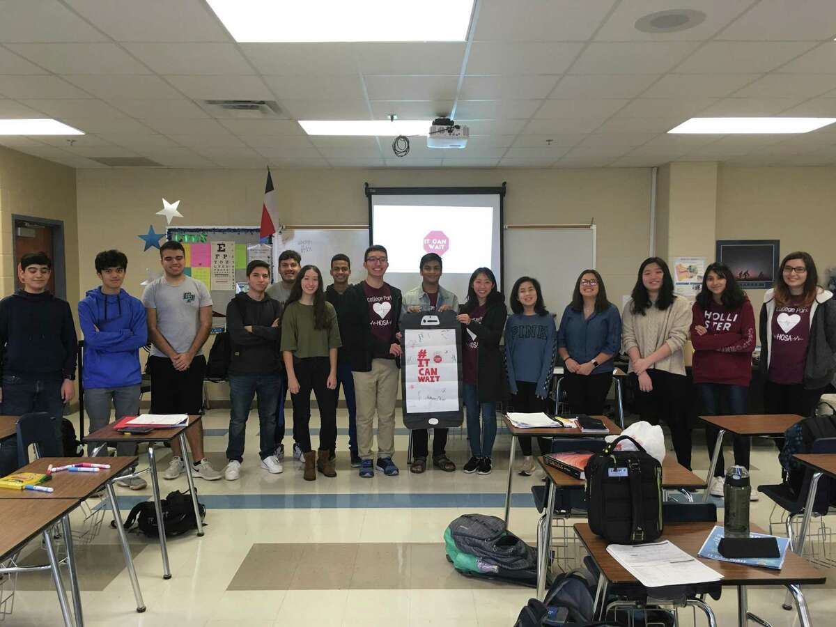 The Woodlands College Park High School Students Tell Peers Their Phones