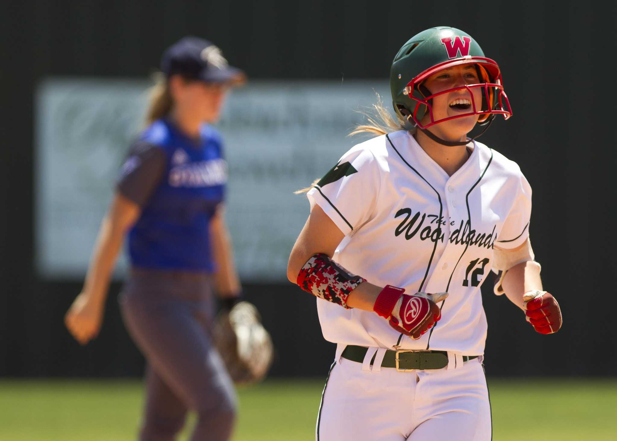 SOFTBALL STANDINGS: The Woodlands, Klein Collins unbeaten in 15-6A play
