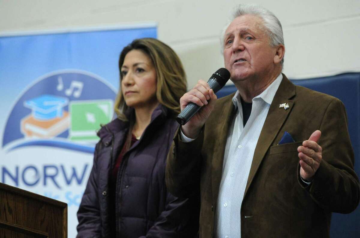 Norwalk Board of Estimate and Taxation approves budget