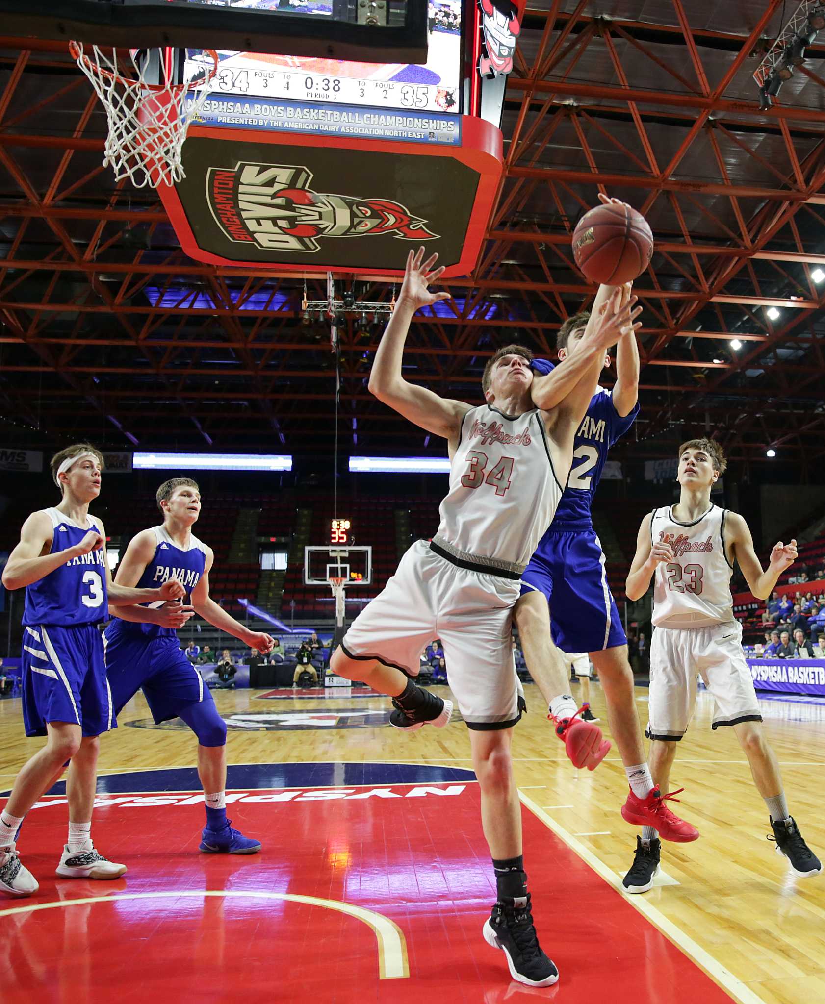 OESJ boys' basketball advances to Class D state final