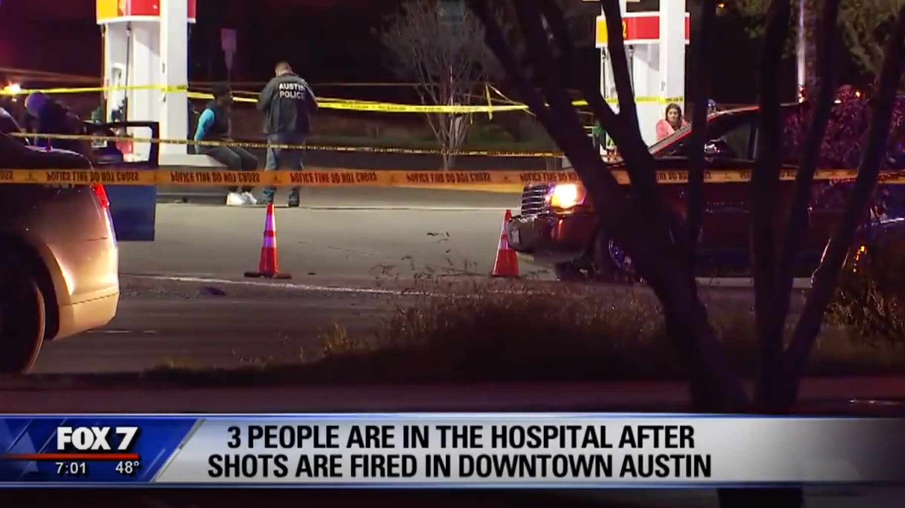 Austin police respond to scene of 'chaos' as disturbance ends in ...