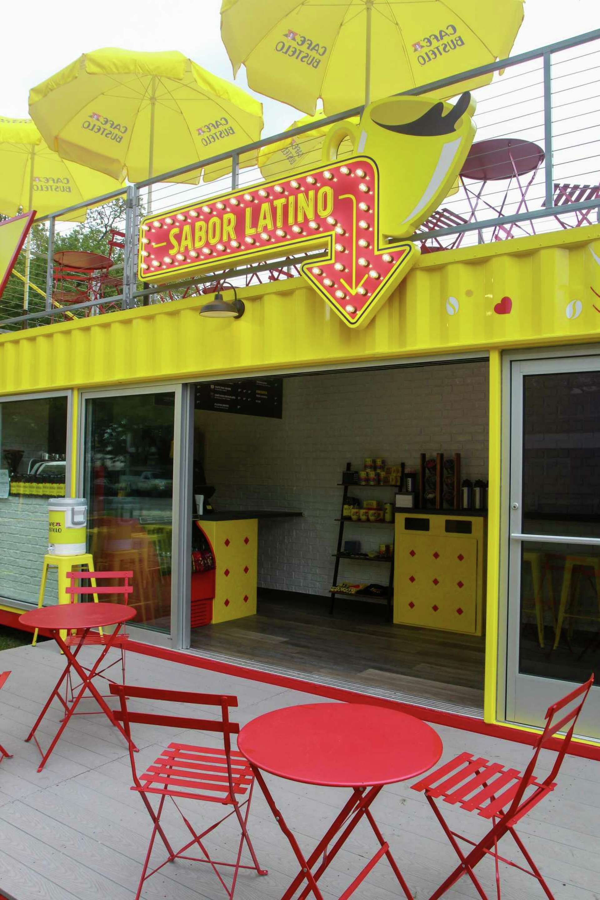 Latin coffee biz Café Bustelo pops up in Montrose shipping container