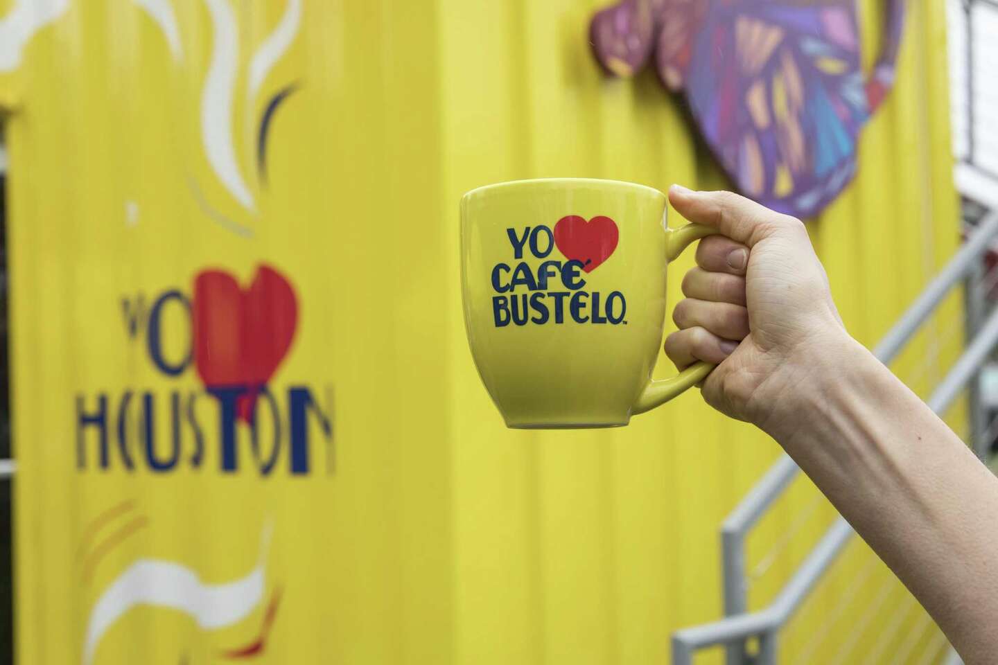 Latin coffee biz Café Bustelo pops up in Montrose shipping container