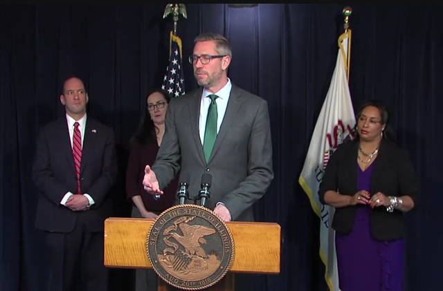 State treasurer reuniting Metro East residents with unclaimed property