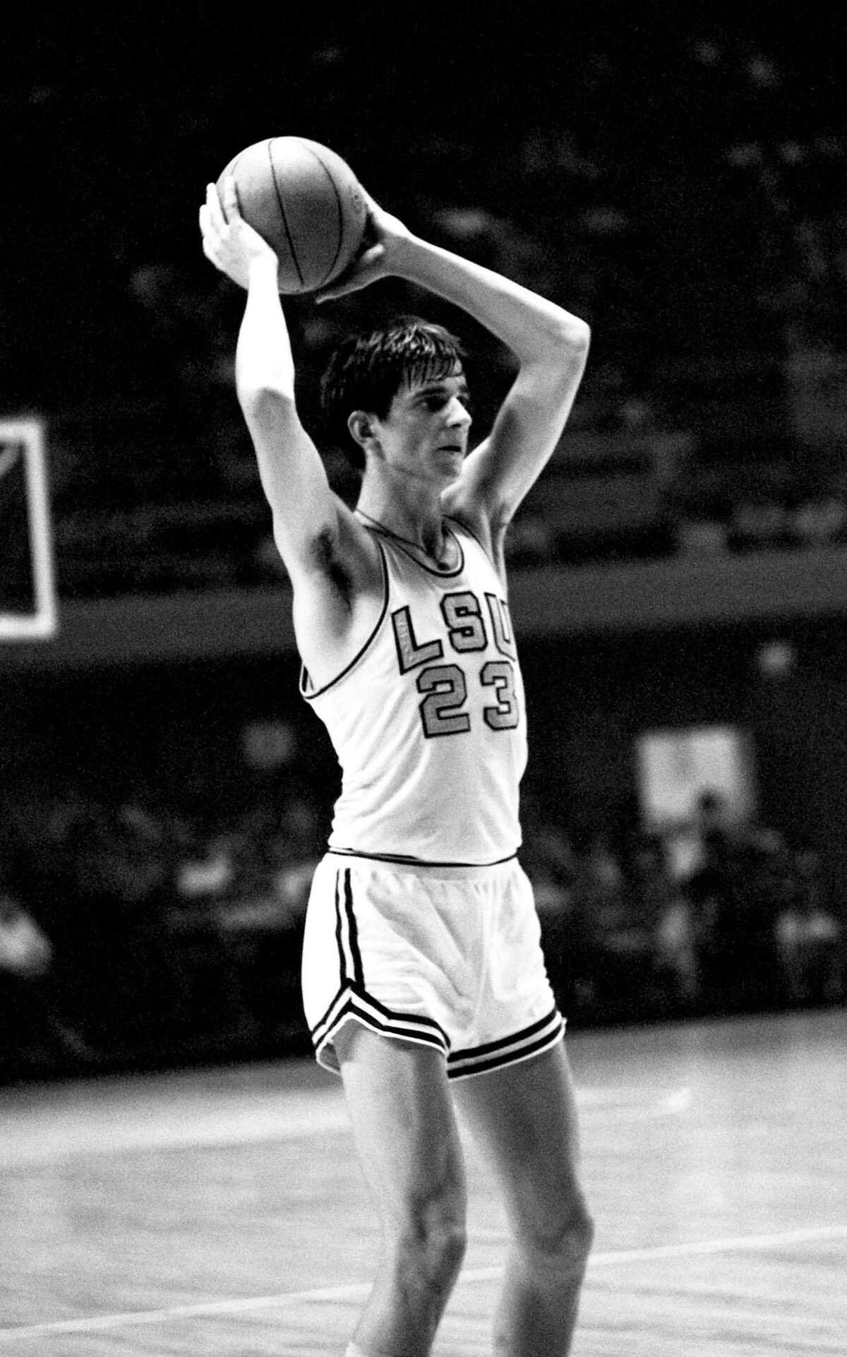 Yale pistoled Pete Maravich, LSU in first and only meeting 50 years ago