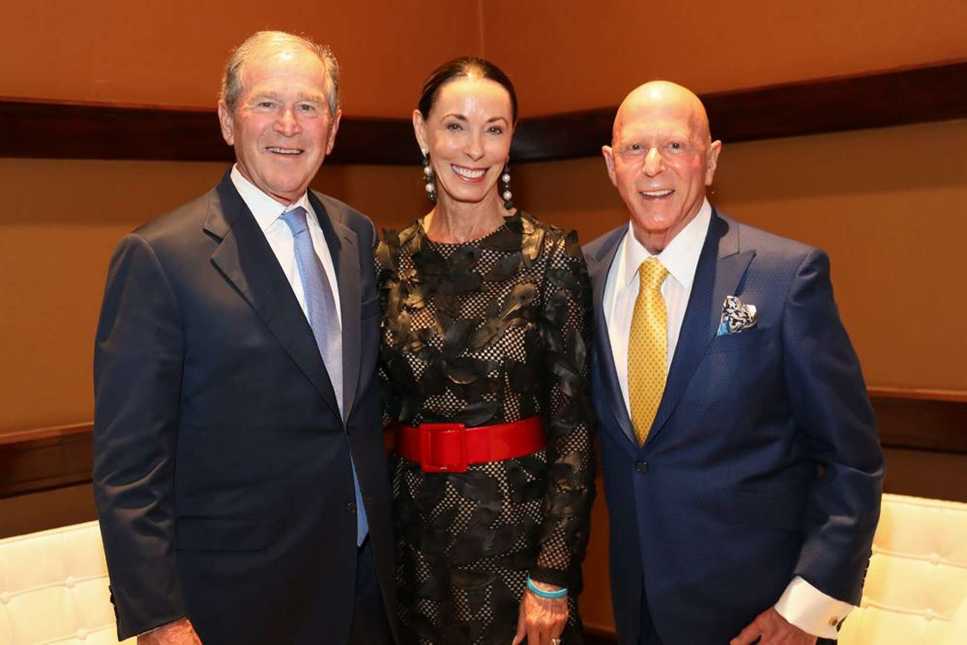 Lester Smith funeral generates humor — and doughnuts