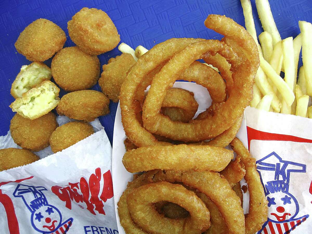 52 Weeks of Burgers: Griff’s Hamburgers