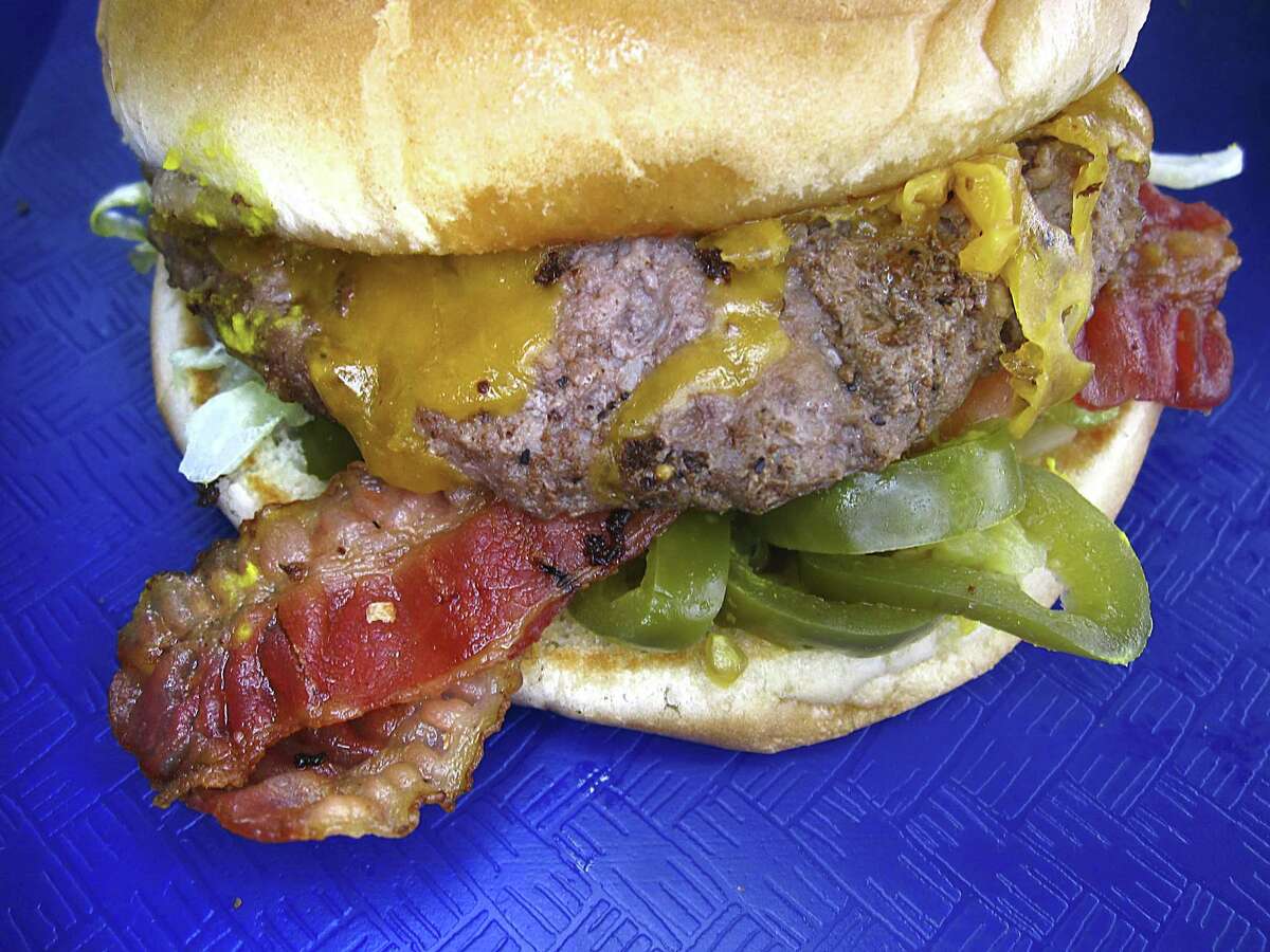 52 Weeks of Burgers: Griff’s Hamburgers