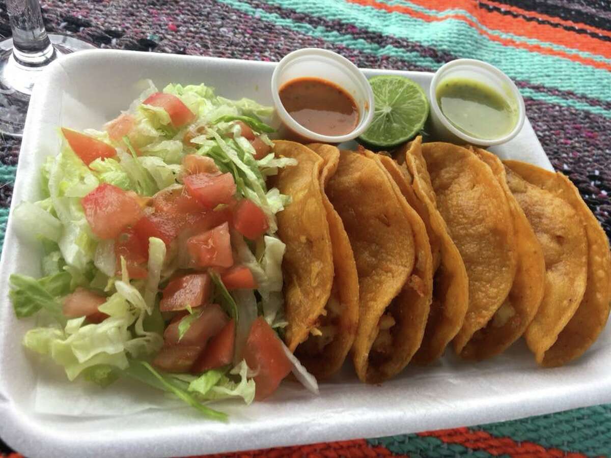 Eat and drink local at Laredo's newest food park Golondrina