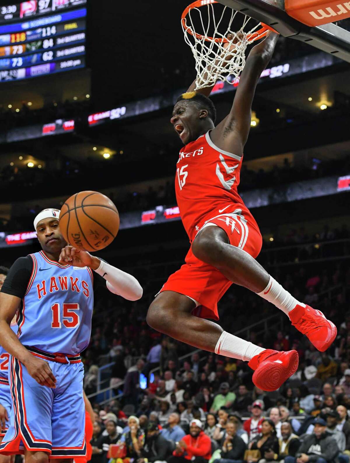 Rockets rediscover 3-point touch in second half again, blast Hawks