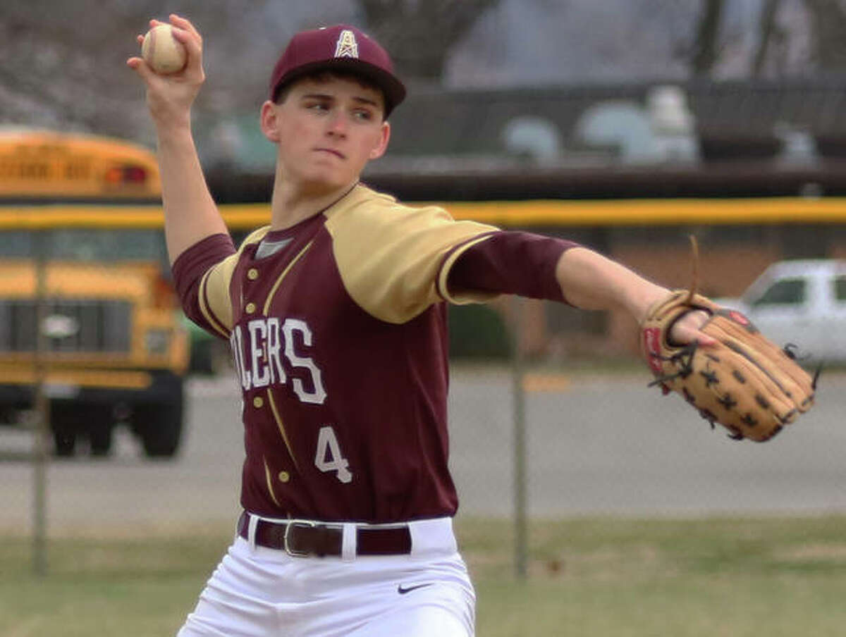 PREP BASEBALL: Renaud helps hurl Shells past rival Oilers
