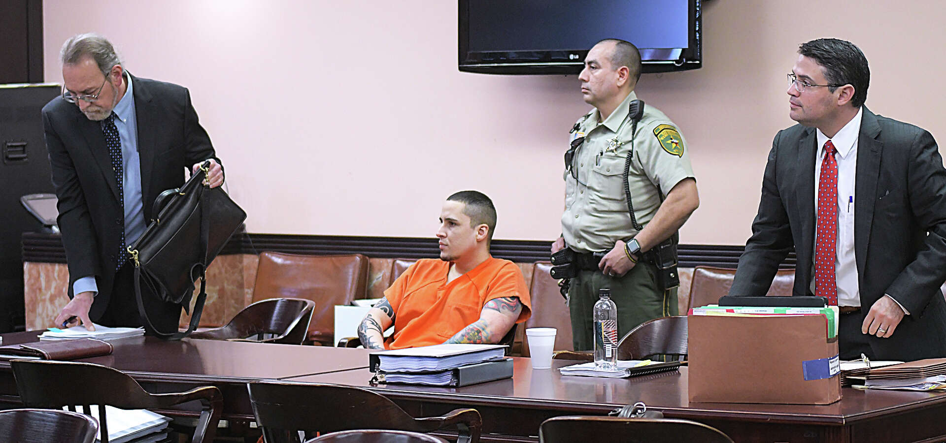 Laredo BP agent suspected of murder of lover and 1-year-old son ...