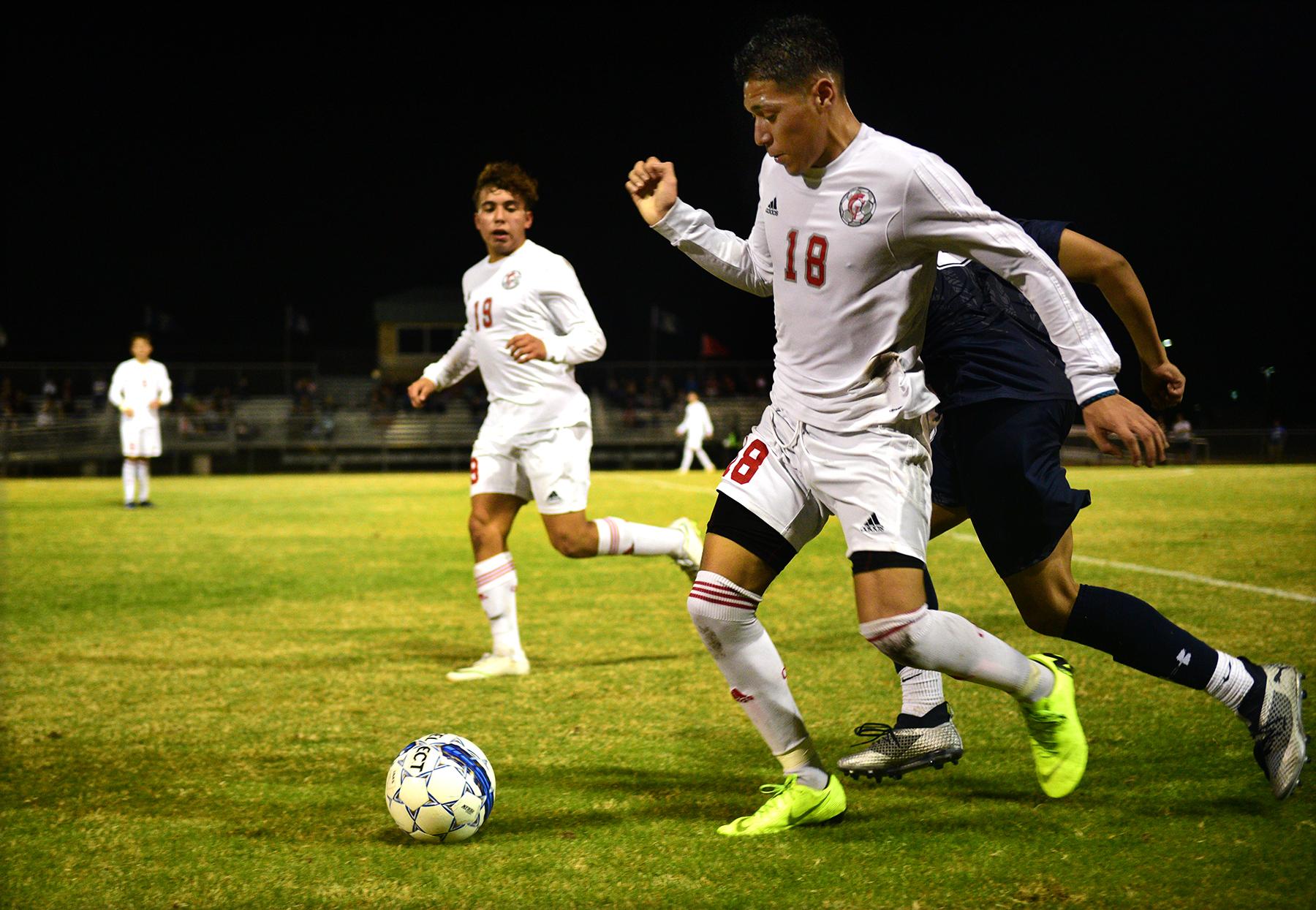 Cy Lakes soccer playing in the moment through Coach Cartagena