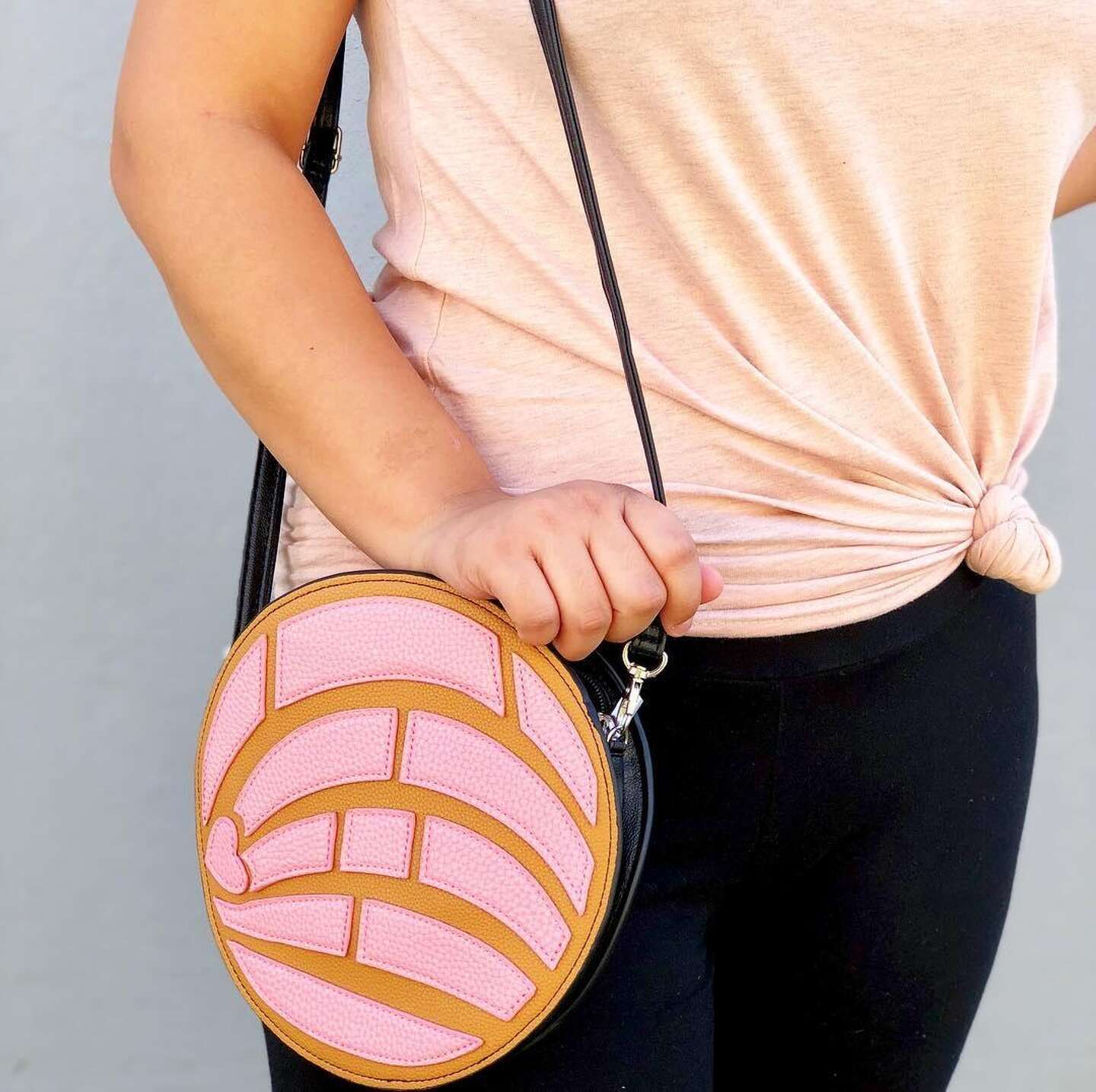 San Antonio’s Fiesta calls for conchas. Here’s how to wear the festive ...