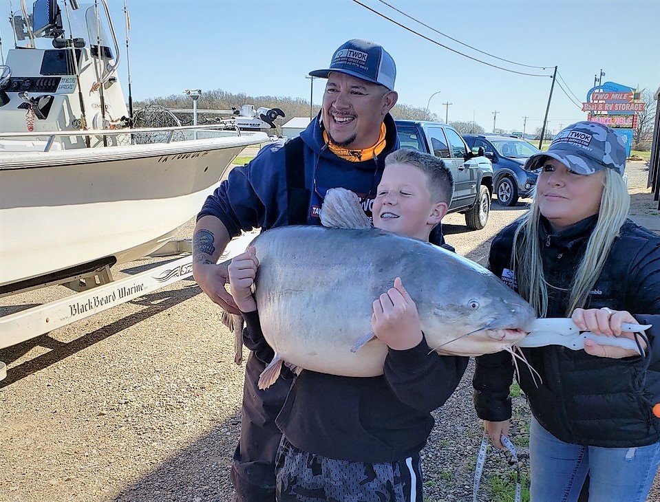 It's official: 67.1-pound fish caught by 13-year-old sets a new Texas ...