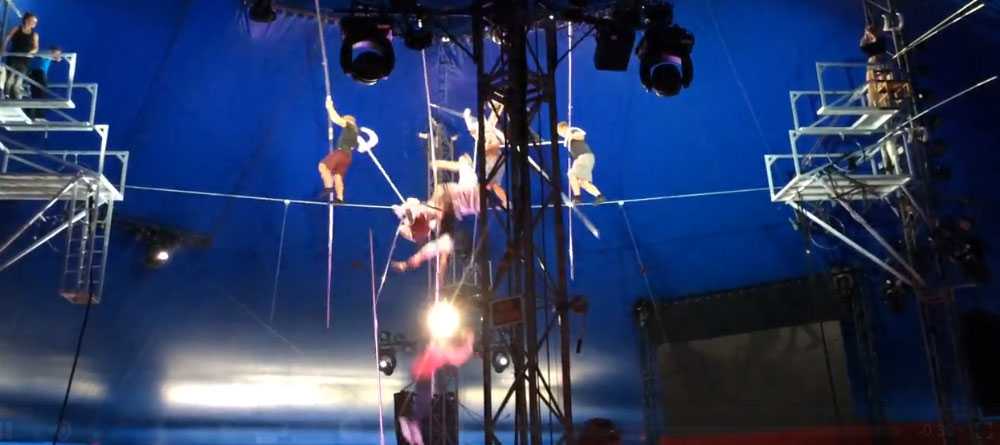 Video shows shocking fall from high-wire that injured 5 people