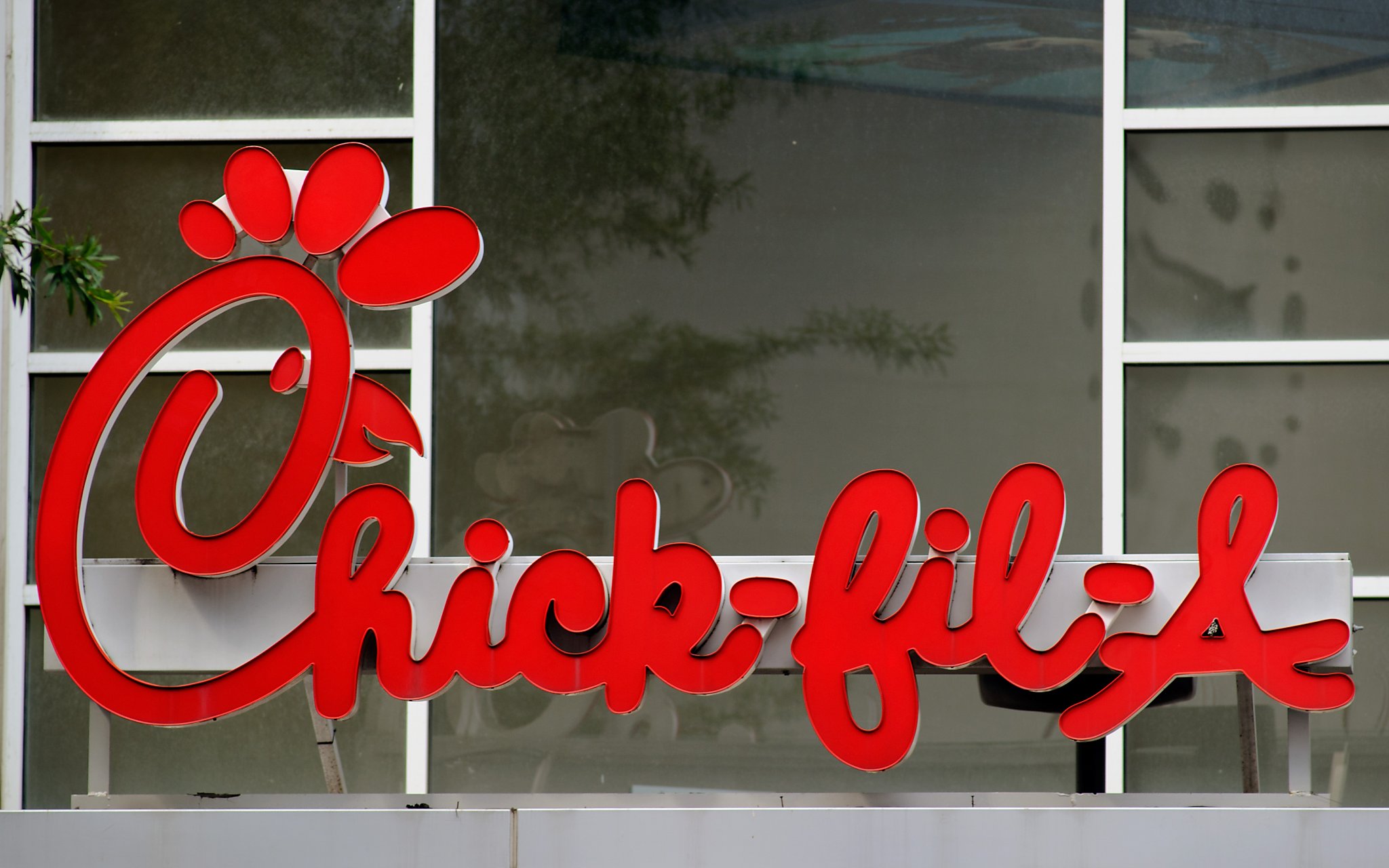 San Jose politicians consider ways to make new airport Chick-fil-A ...