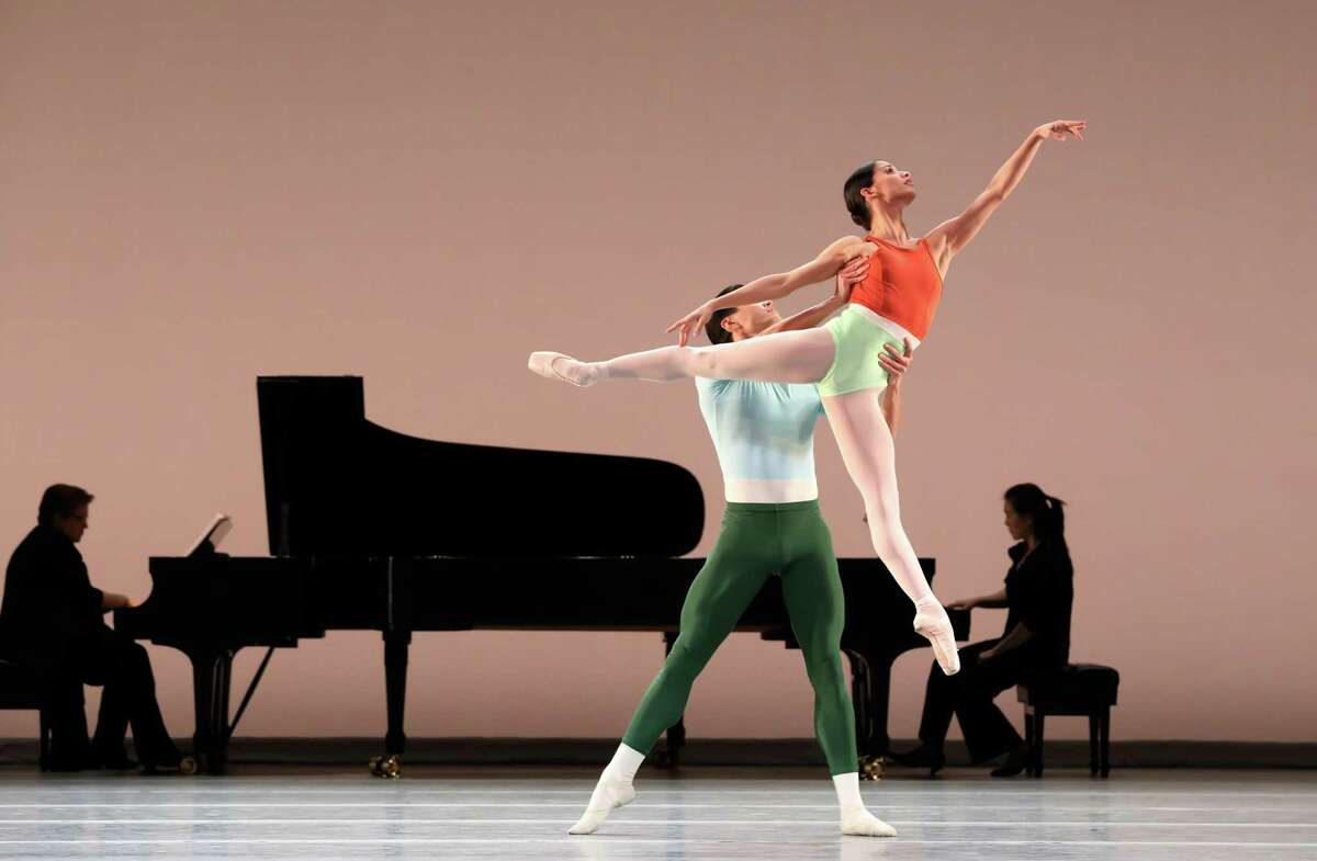 Houston Ballet’s ‘Premieres’ shocks with quiet awe