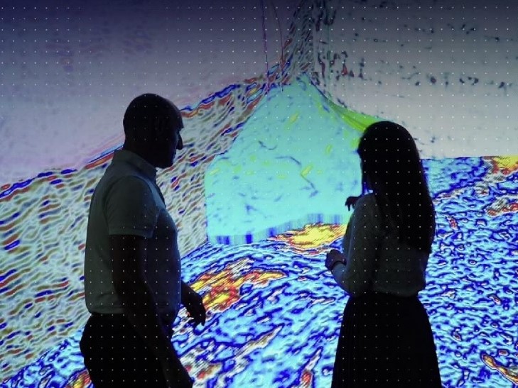 Schlumberger, Chevron and Microsoft launch artificial intelligence platform for oil field