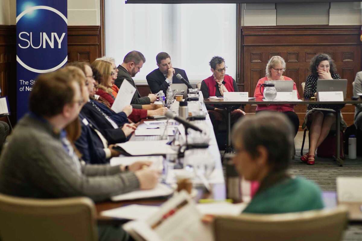 Hungry college students take center stage