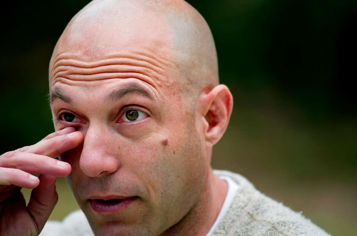 Report links NRA official to Sandy Hook hoaxer