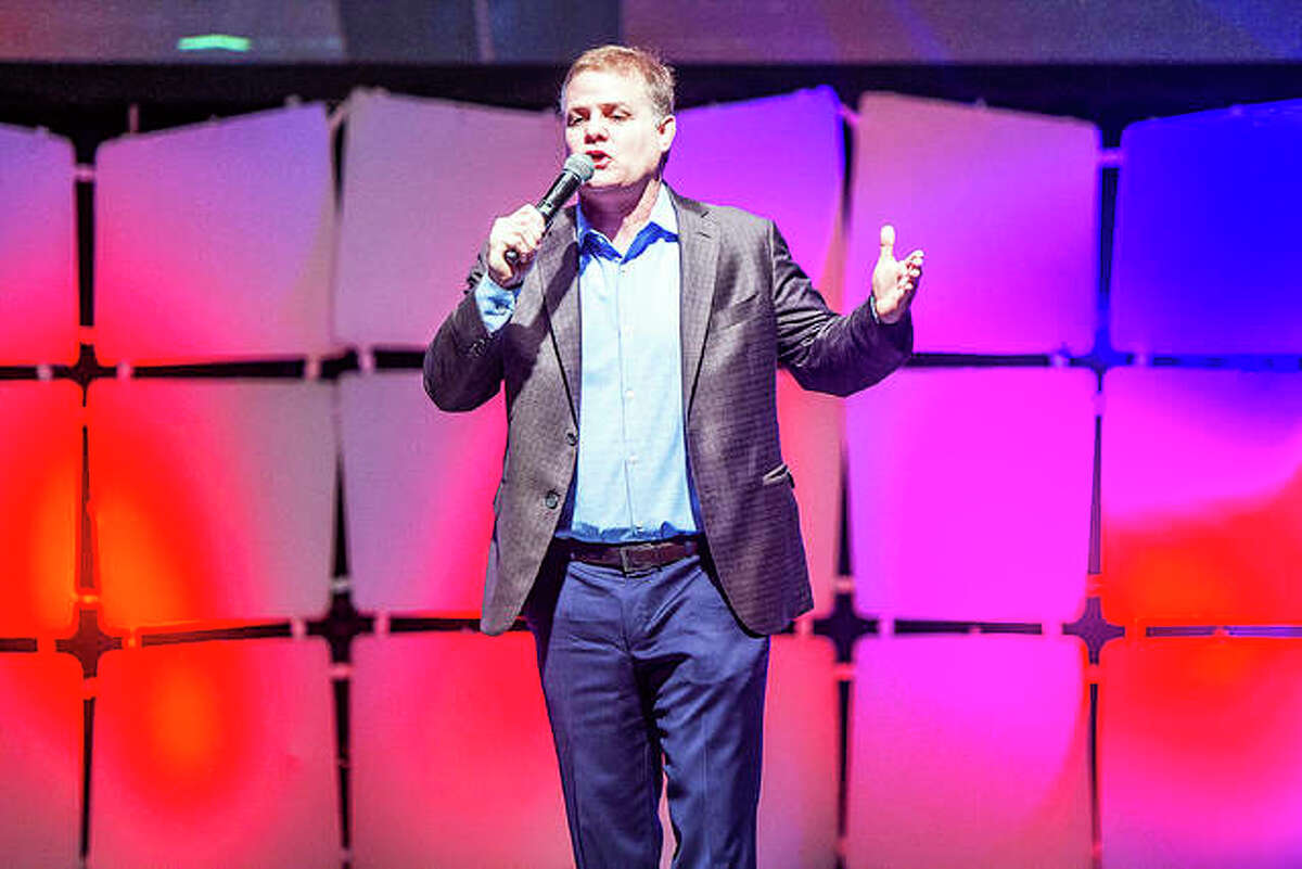 Warren brings kid-friendly comedy show to the Wildey Theatre