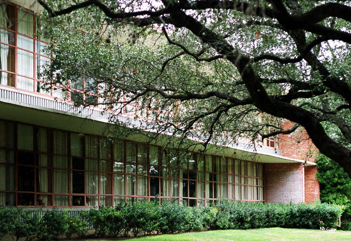 Texas architect O’Neil Ford built some of the biggest San Antonio ...