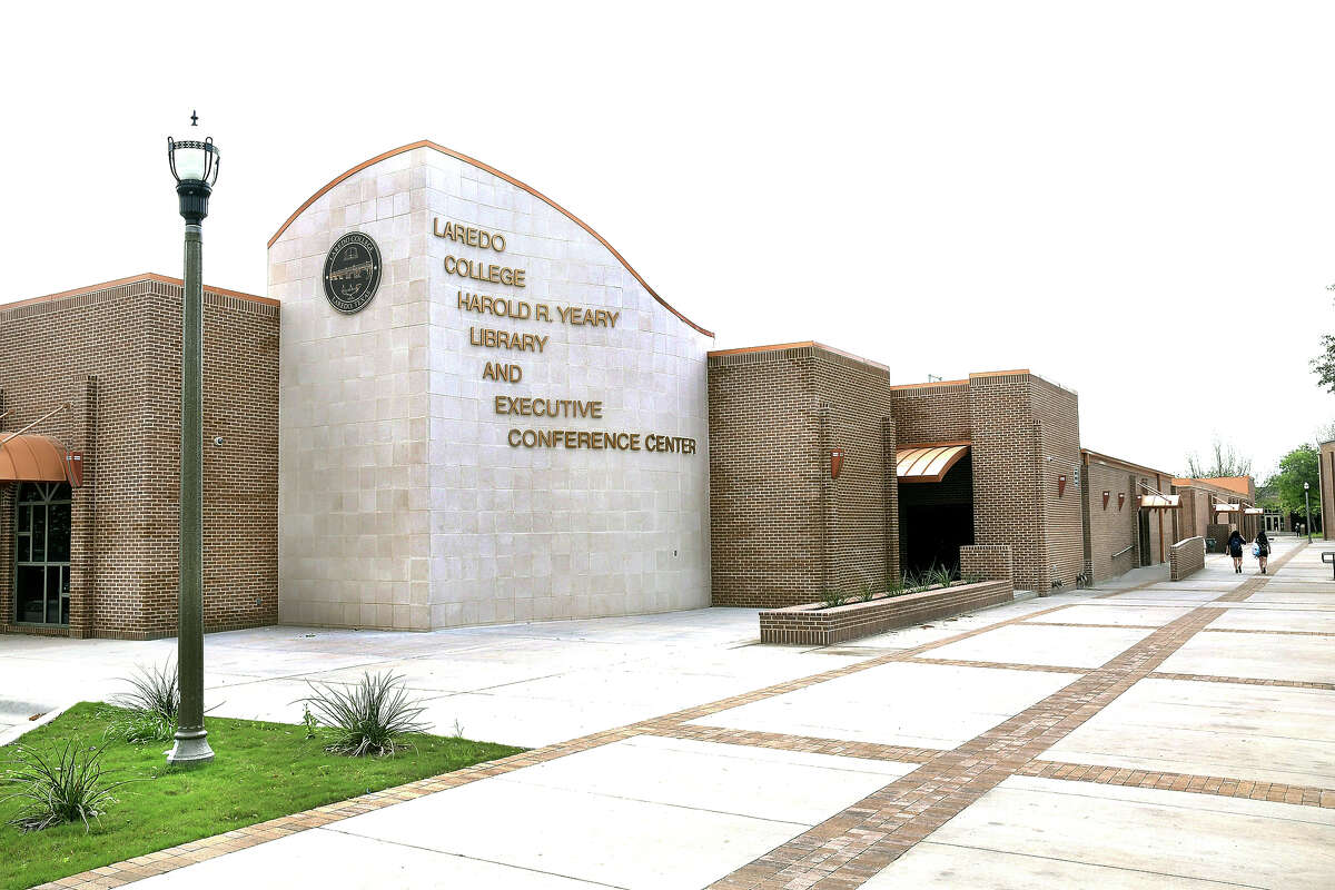 LC opens new state-of-the-art library, conference center