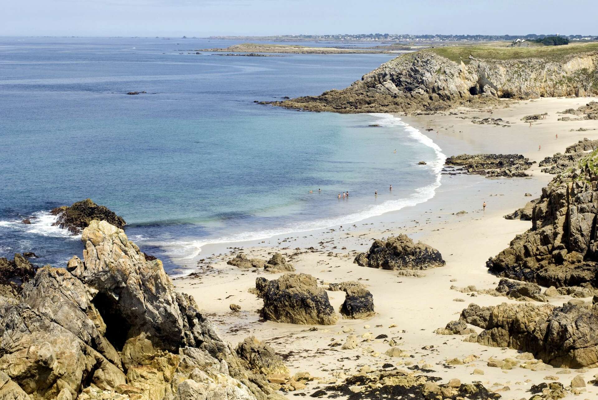 For 30 years, Garfield phones kept washing up on a French beach. Now ...