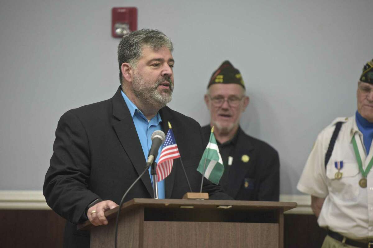 New Milford mayor highlights growing economy in State of the Town