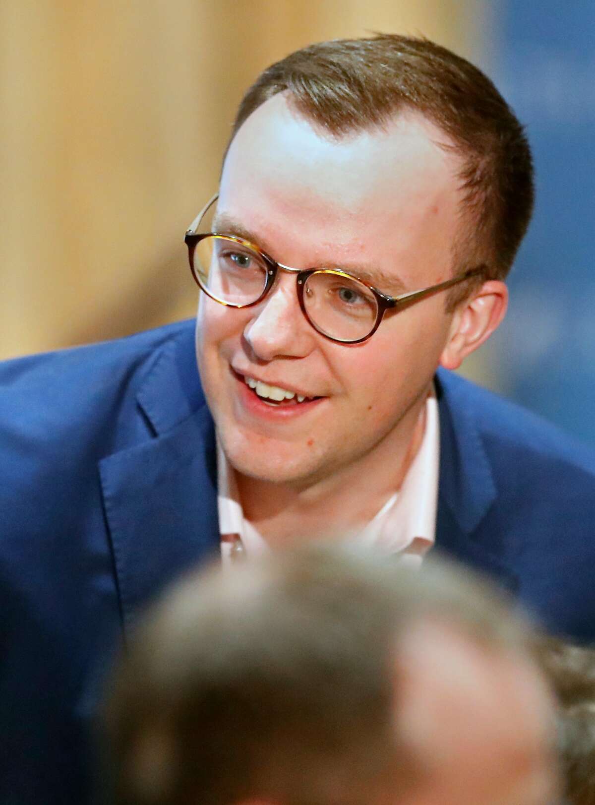 Pete Buttigieg, suddenly a hot Democratic ticket, draws a crowd in SF