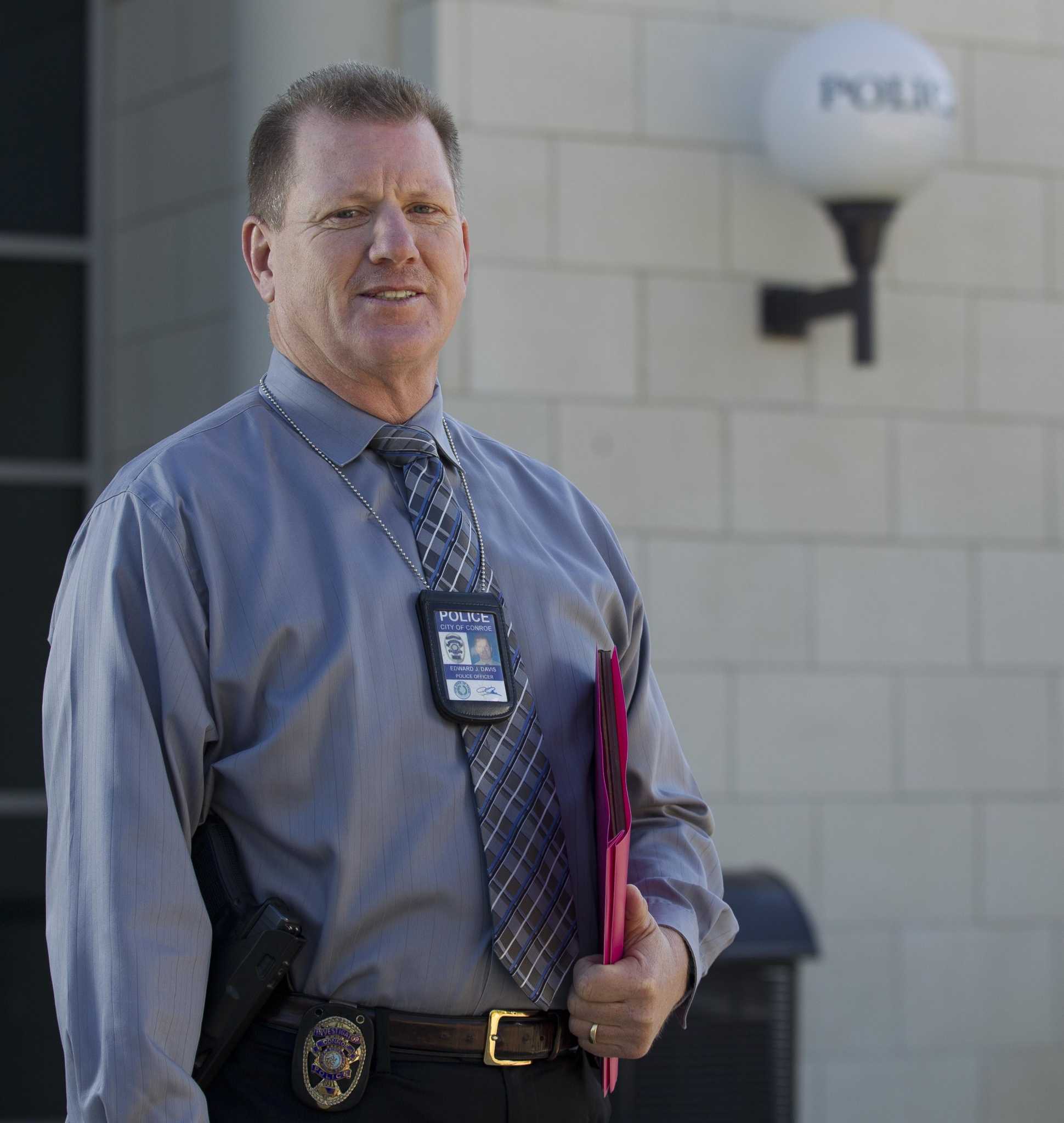 30-year Conroe officer works to reel in recruits to protect and serve city
