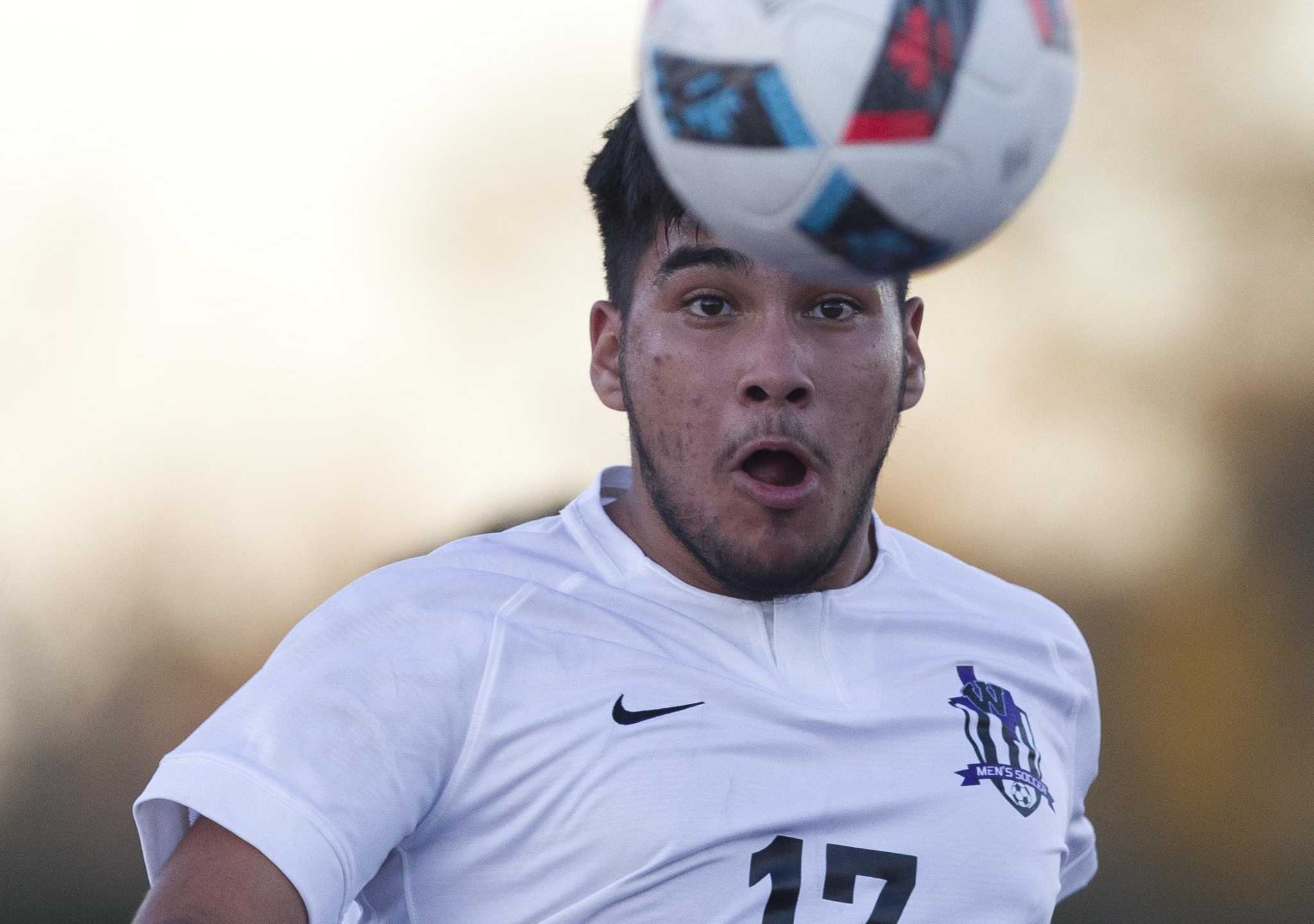 SOCCER ROUNDUP: Willis boys win first playoff game in eight years