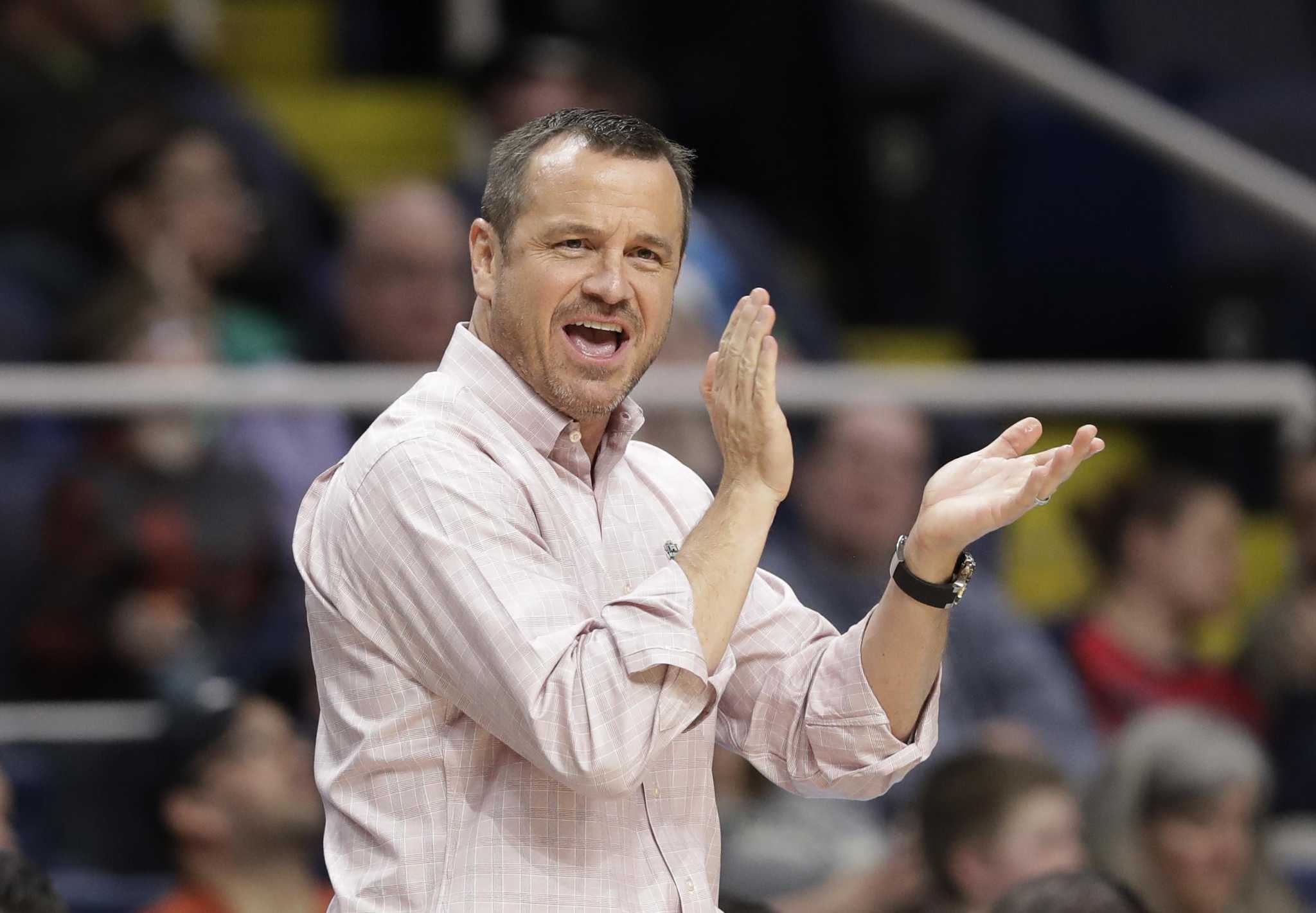 Jeff Jacobs: Never say ‘never’ to hiring a male or female coach