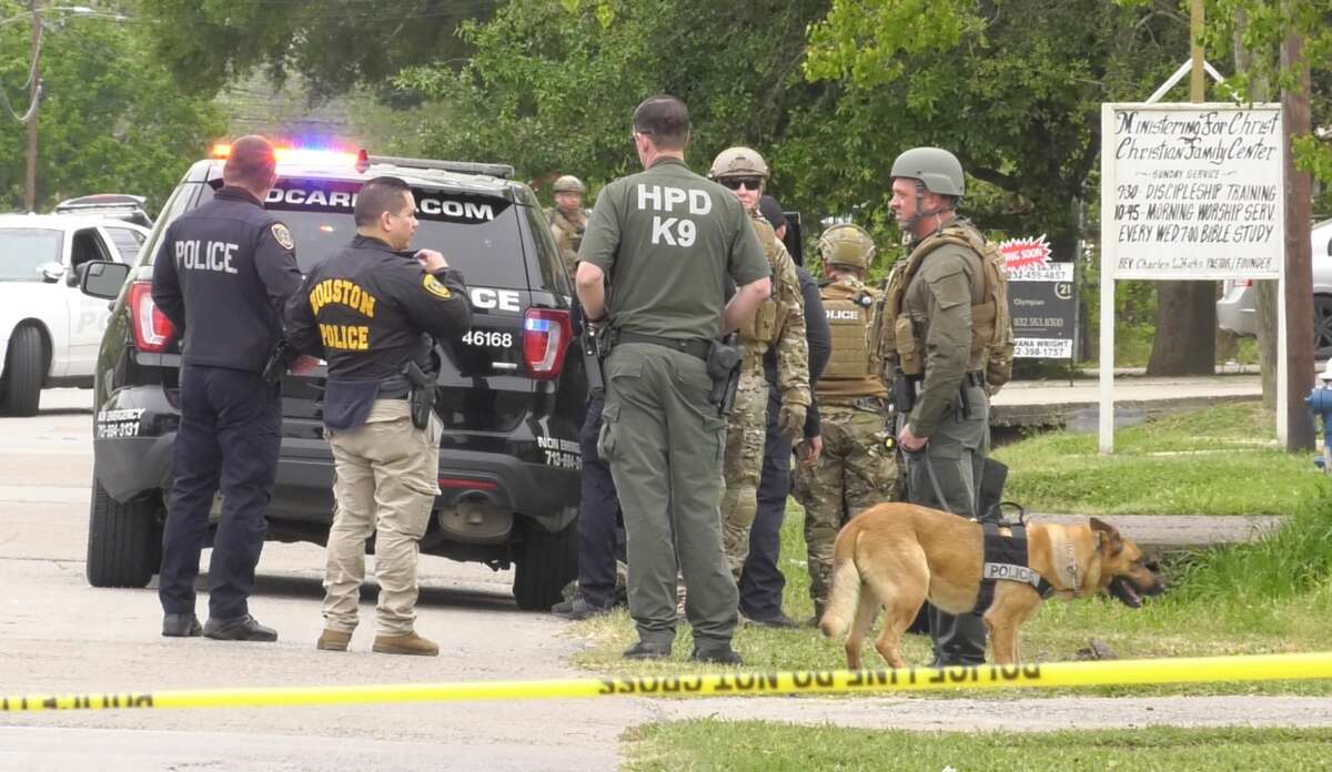 Suspect arrested after shooting at man cleaning Houston church