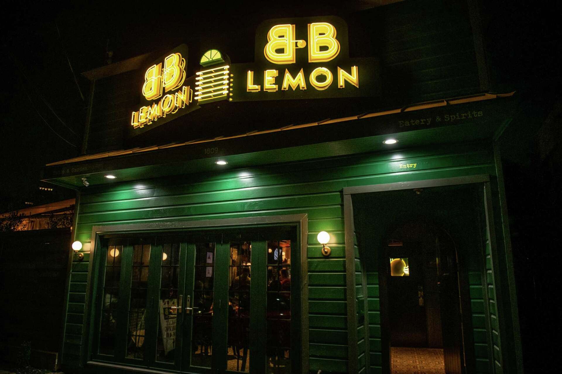 Review: B.B. Lemon in Sixth Ward