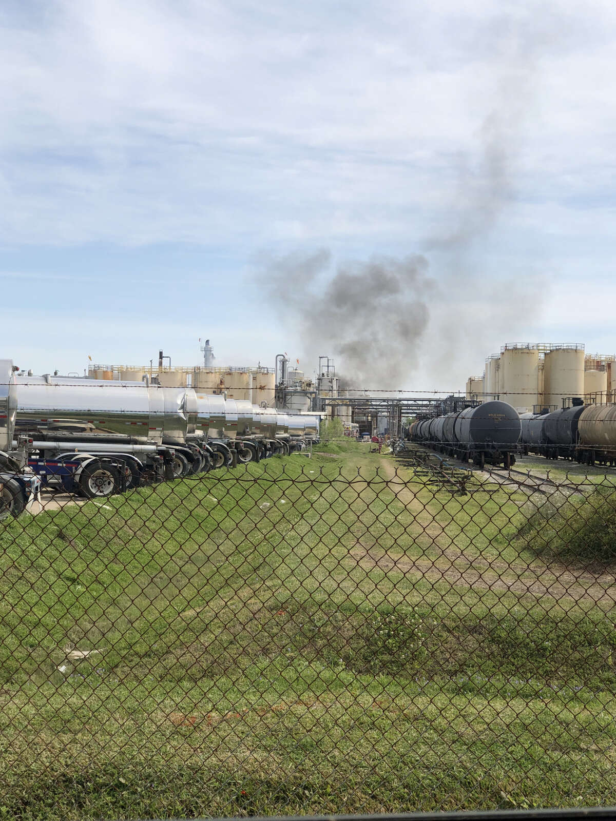 One dead in fire at KMCO chemical plant in Crosby